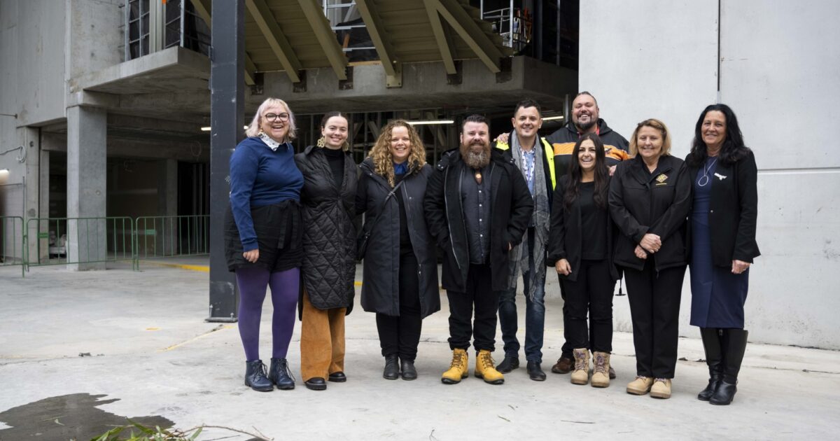 Extraordinary First Nations Artists - Geelong Arts Centre